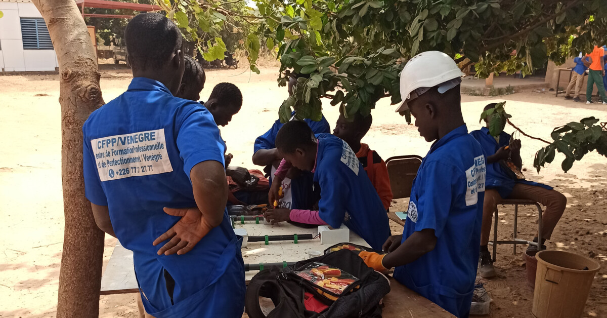 Crafting Futures - Recent projects - Development Cooperation - ÖJAB ...